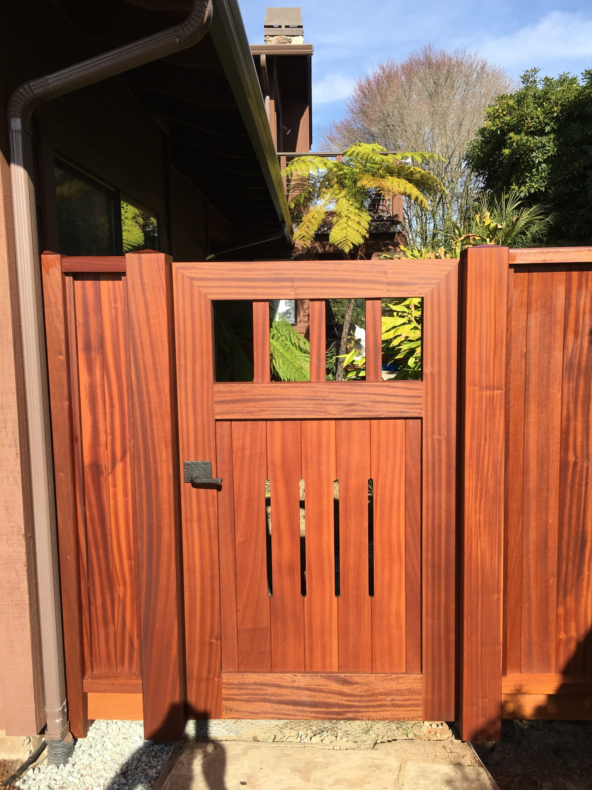 Photo Gallery - Custom Gate Images - Williams Gate Works